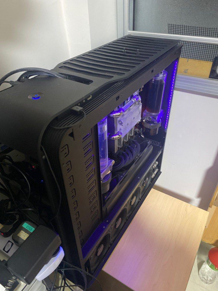 custom Watercool sli pc, Computers & Tech, Desktops on Carousell