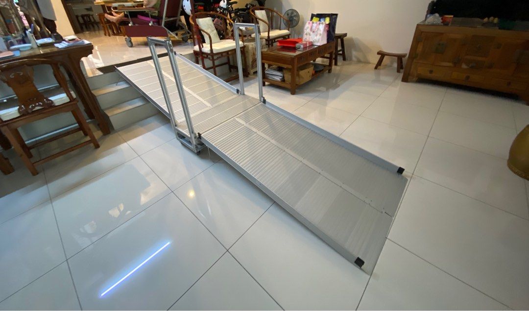 Wheelchair ramp for hdb and steps, Health & Nutrition, Assistive ...
