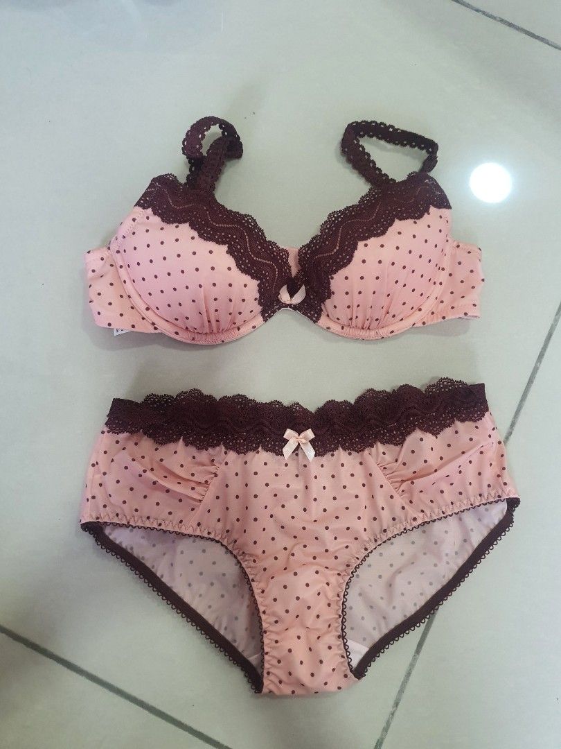 xixili polka dot set, Women's Fashion, New Undergarments & Loungewear ...