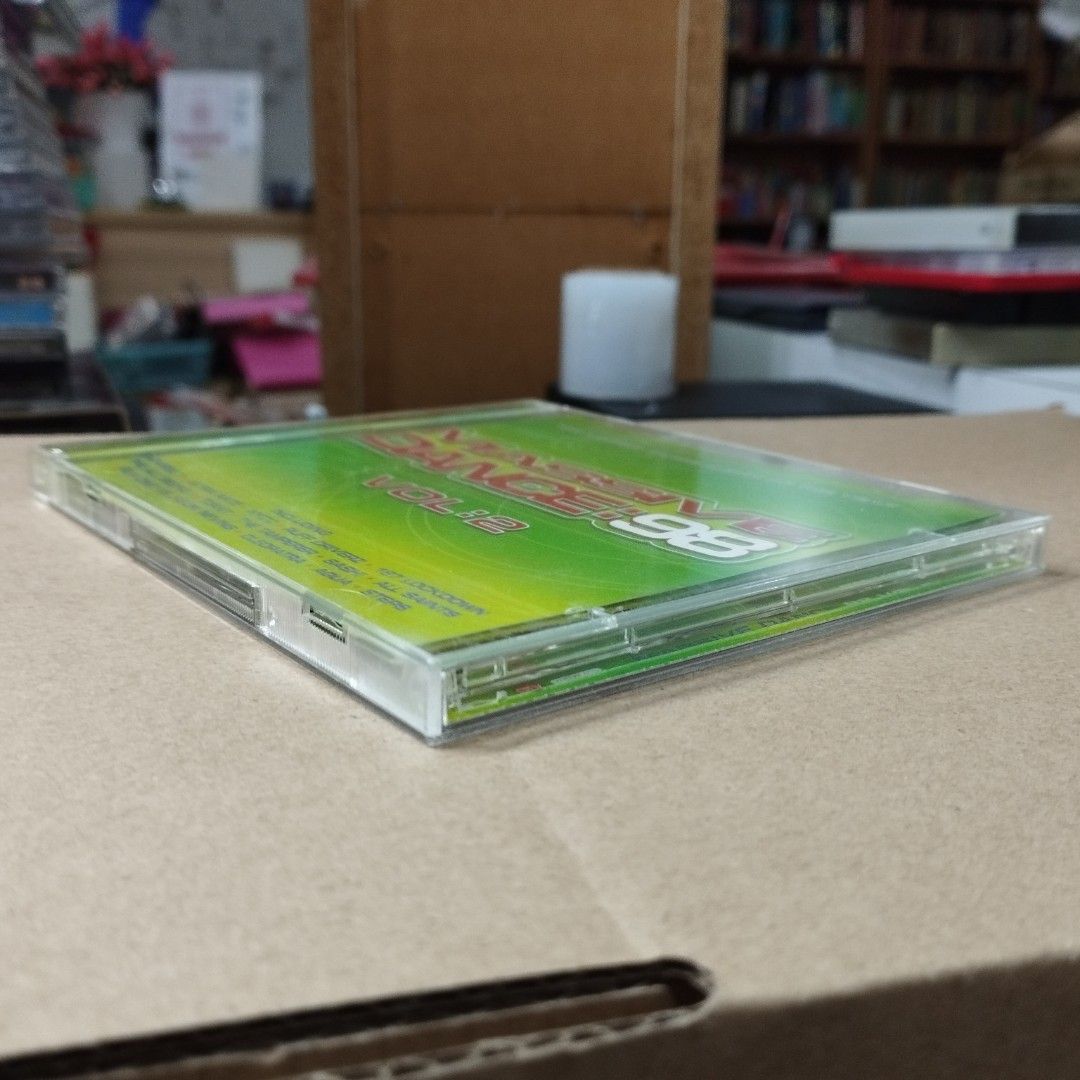 (2CD) MASSIVE DANCE 98 VOL 2, Hobbies & Toys, Music & Media, CDs & DVDs on Carousell