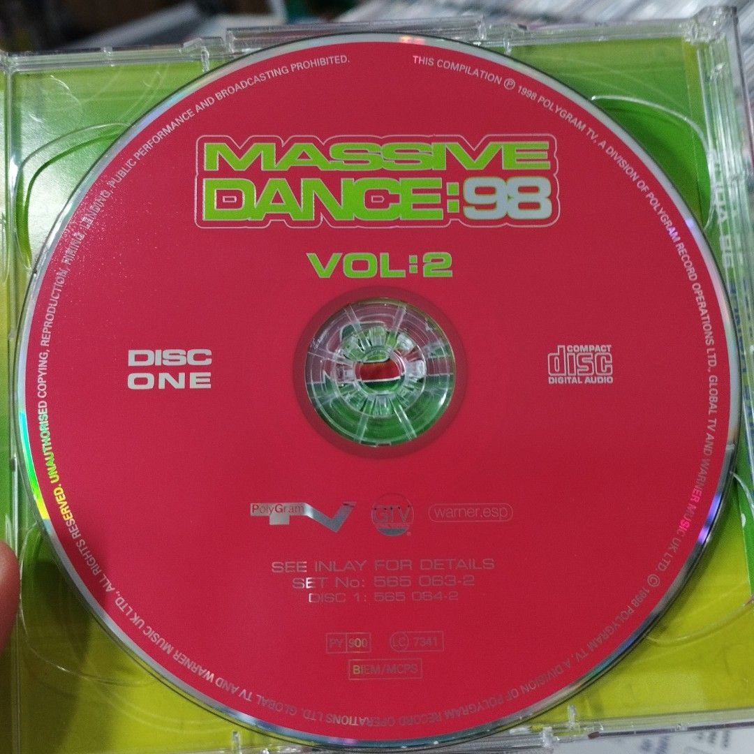 (2CD) MASSIVE DANCE 98 VOL 2, Hobbies & Toys, Music & Media, CDs & DVDs on Carousell