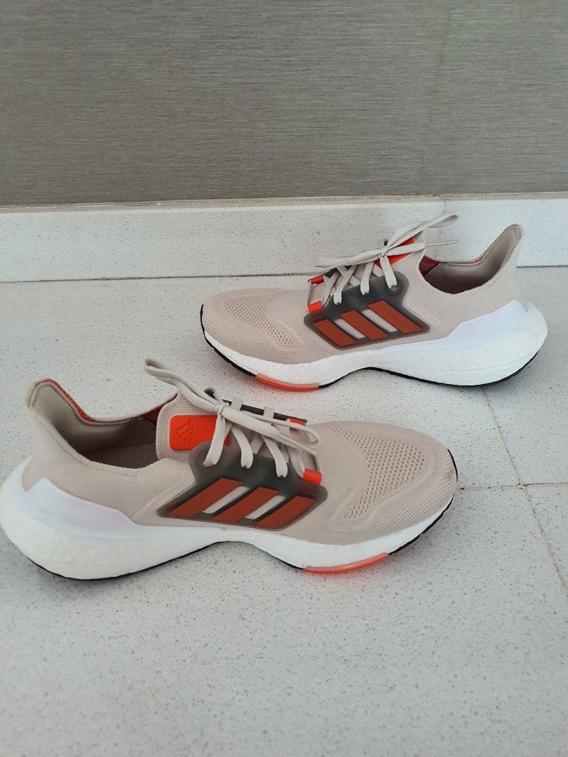 Adidas ultra boast, Men's Fashion, Footwear, Casual shoes on Carousell