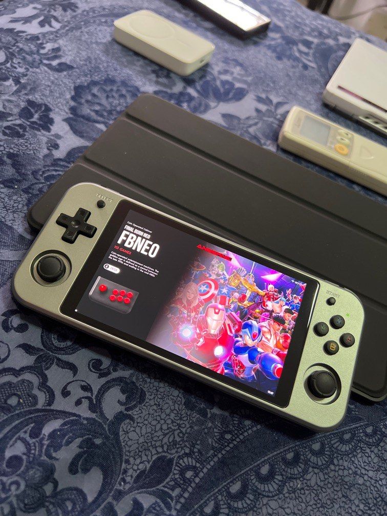 Anbernic RG552 Handheld Console, Video Gaming, Video Game Consoles ...