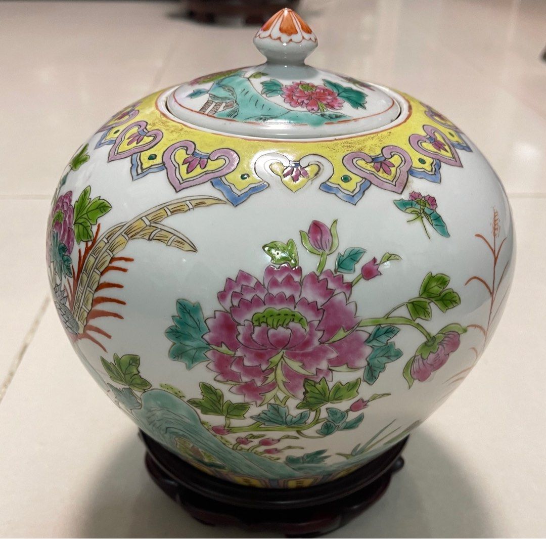 Antique Ginger Jar Birds and Flower, Hobbies & Toys, Memorabilia ...