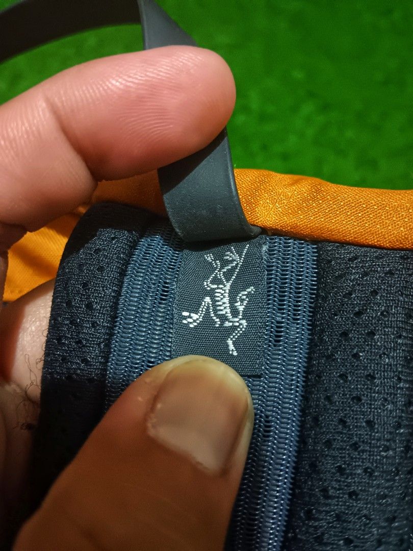 Arc'teryx Axios 25 Bag Pack, Men's Fashion, Bags, Backpacks on Carousell