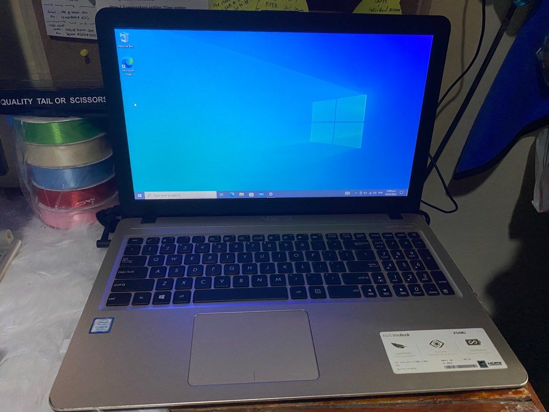 Asus Vivobook X540u i3, Computers & Tech, Laptops & Notebooks on Carousell