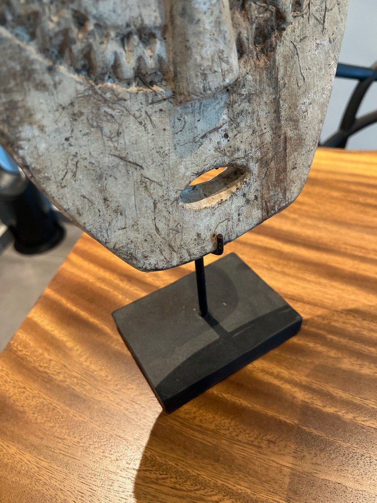 Bali Sacred Ethnic Tribal Mask Statue w Stand, Hobbies & Toys ...