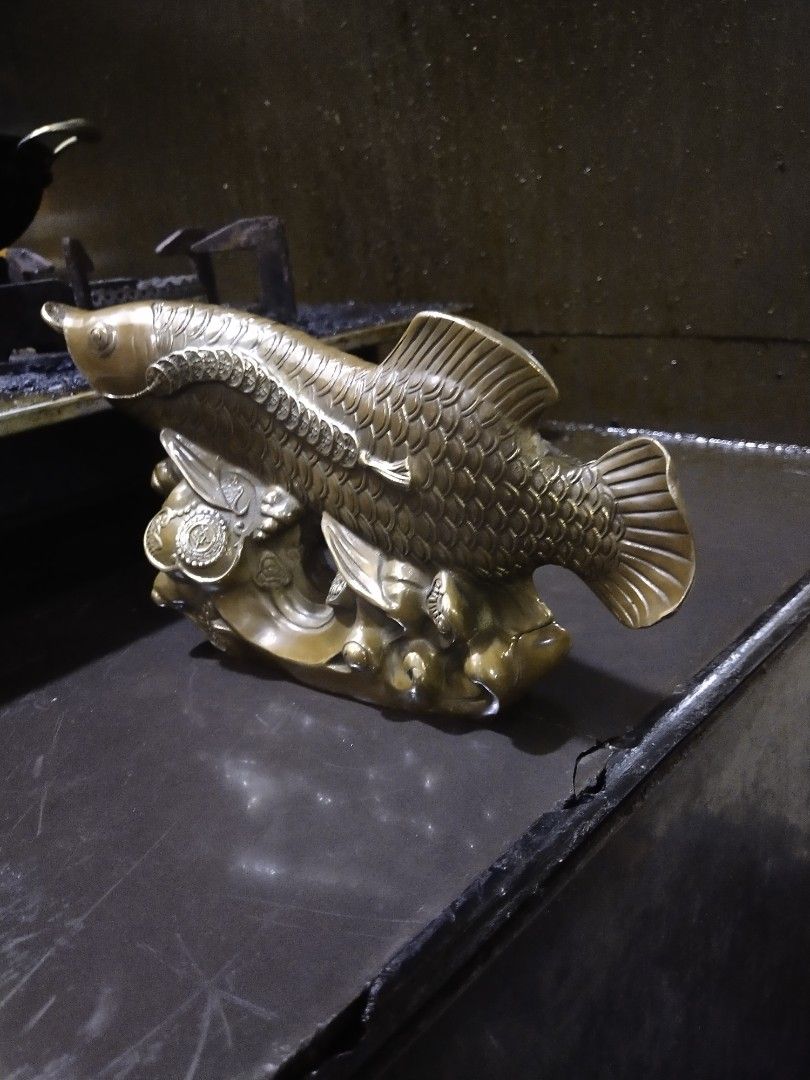 Brass lucky arowana statue display, Hobbies & Toys, Memorabilia ...