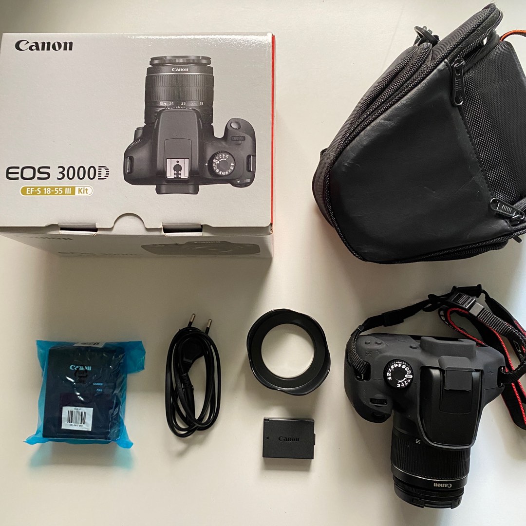 Canon EOS 3000D EF-S 18-55 Kit with Inclusions (Strap, Bag, Hood) DSLR ...