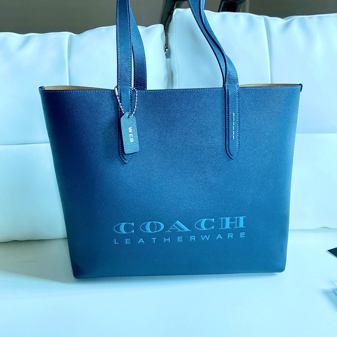 Coach Leatherware, Women's Fashion, Bags & Wallets, Shoulder Bags on ...