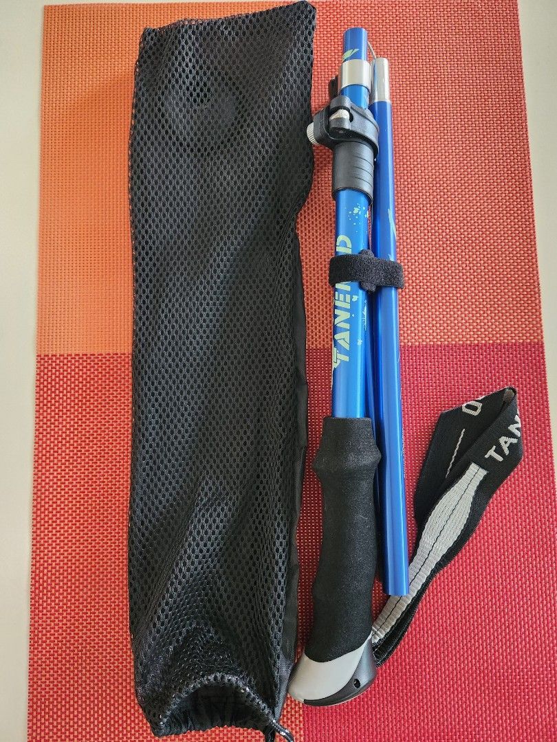 Collapsible Tri-fold Trekking Hiking Poles Carbon Fiber Walking Stick ...