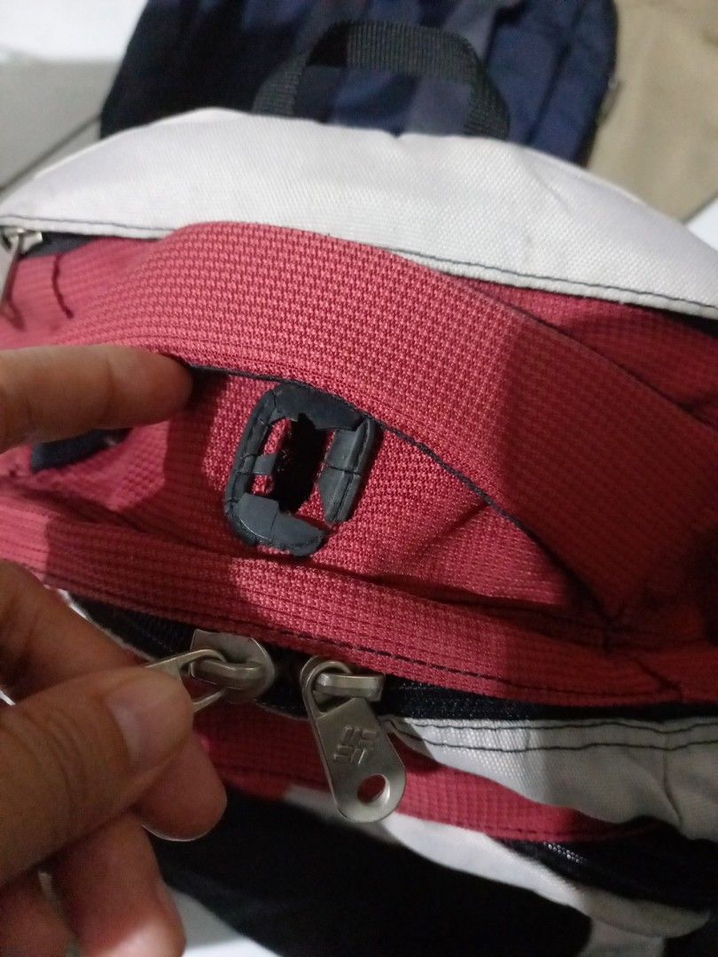 Columbia bacpack, Fesyen Pria, Tas & Dompet , Ransel di Carousell