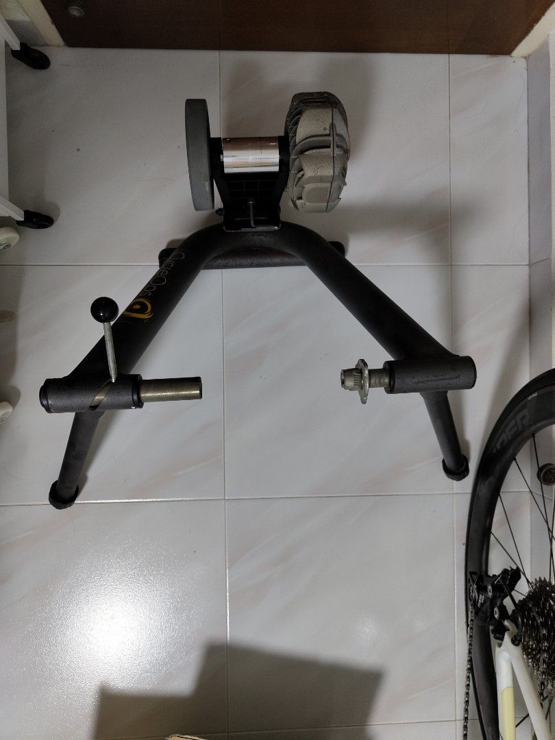 Cycleops Turbo Fluid 2 Trainer, Sports Equipment, Bicycles & Parts ...