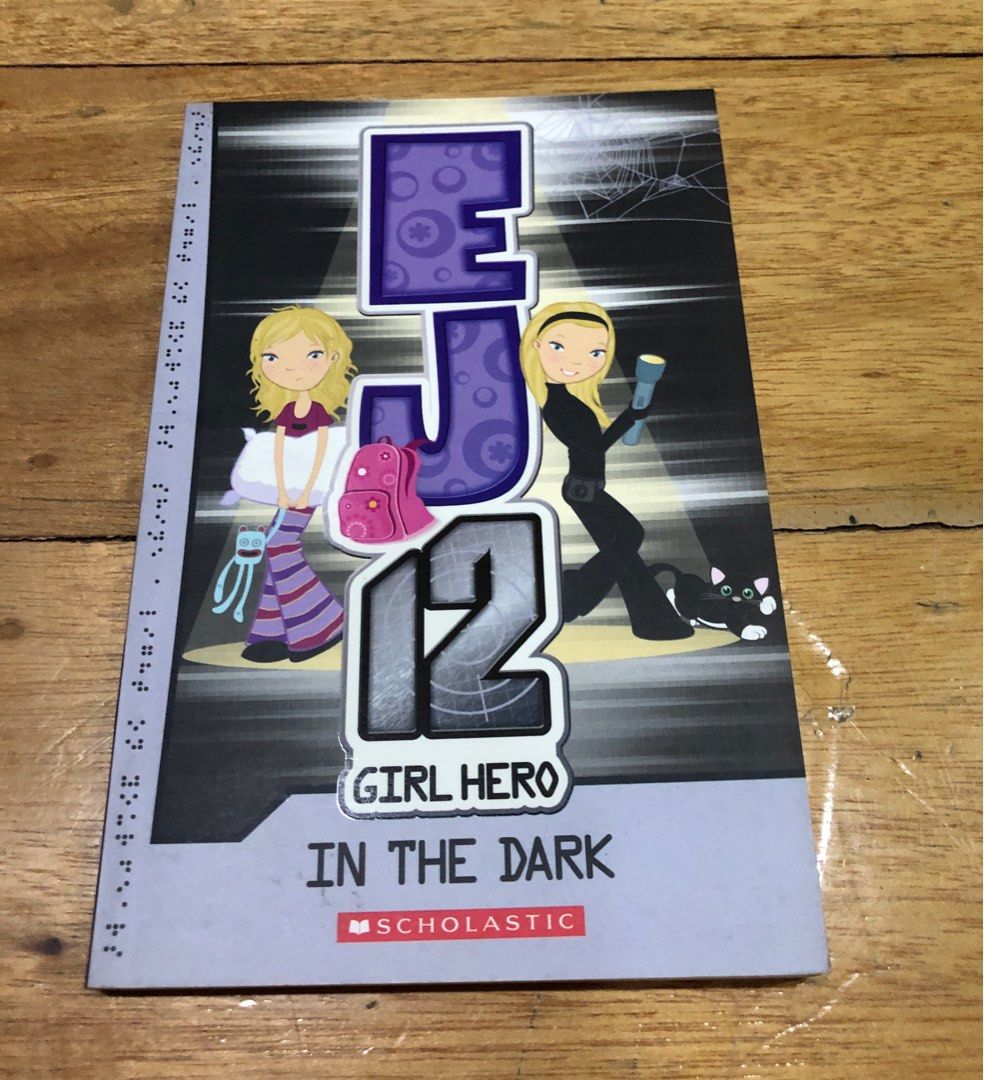 EJ 12 Girls Hero Book Set on Carousell