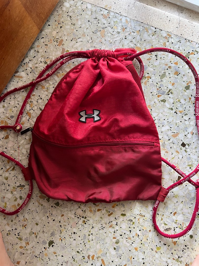 Free under armour drawstring bag, Women's Fashion, Bags & Wallets ...