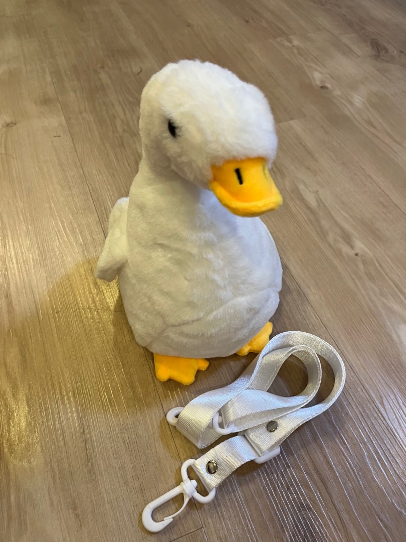 Fun Claw Duck pouch plushy soft toy, Hobbies & Toys, Stationery & Craft ...