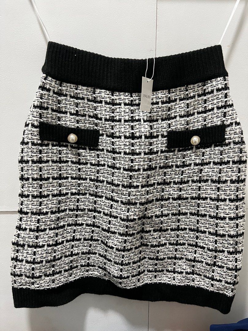 GUESS / CHANEL LIKE SKIRT, Women's Fashion, Bottoms, Skirts on Carousell