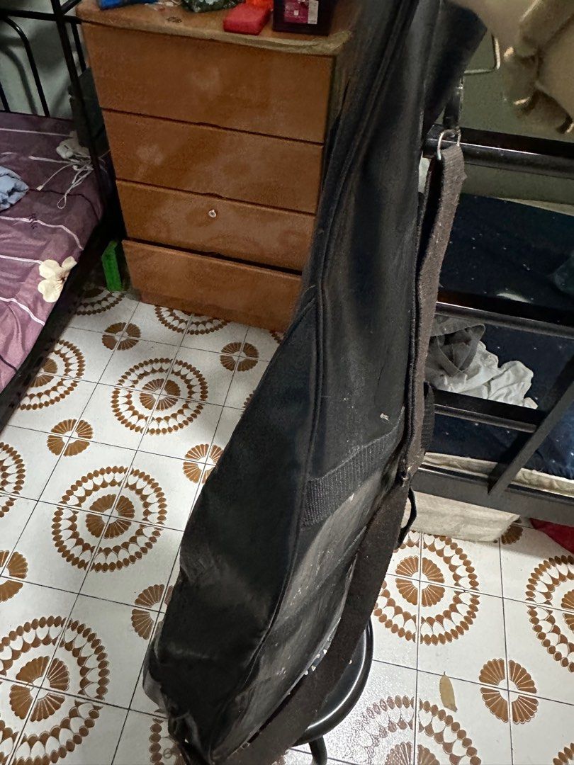 guitar tcm, Hobbies & Toys, Music & Media, Musical Instruments on Carousell