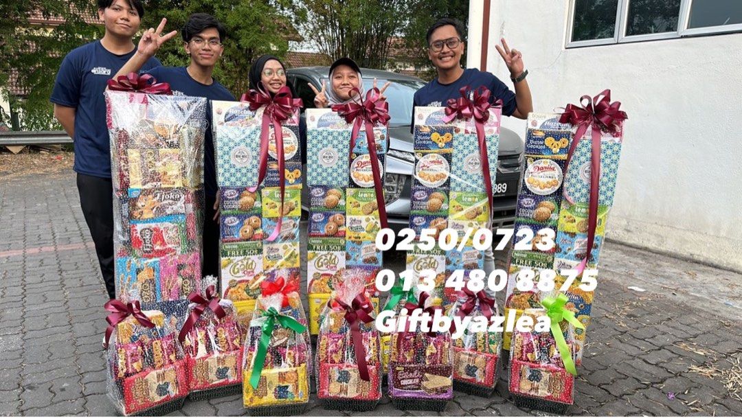 Hamper makanan dan minuman bersize besar, Food & Drinks, Gift Baskets ...
