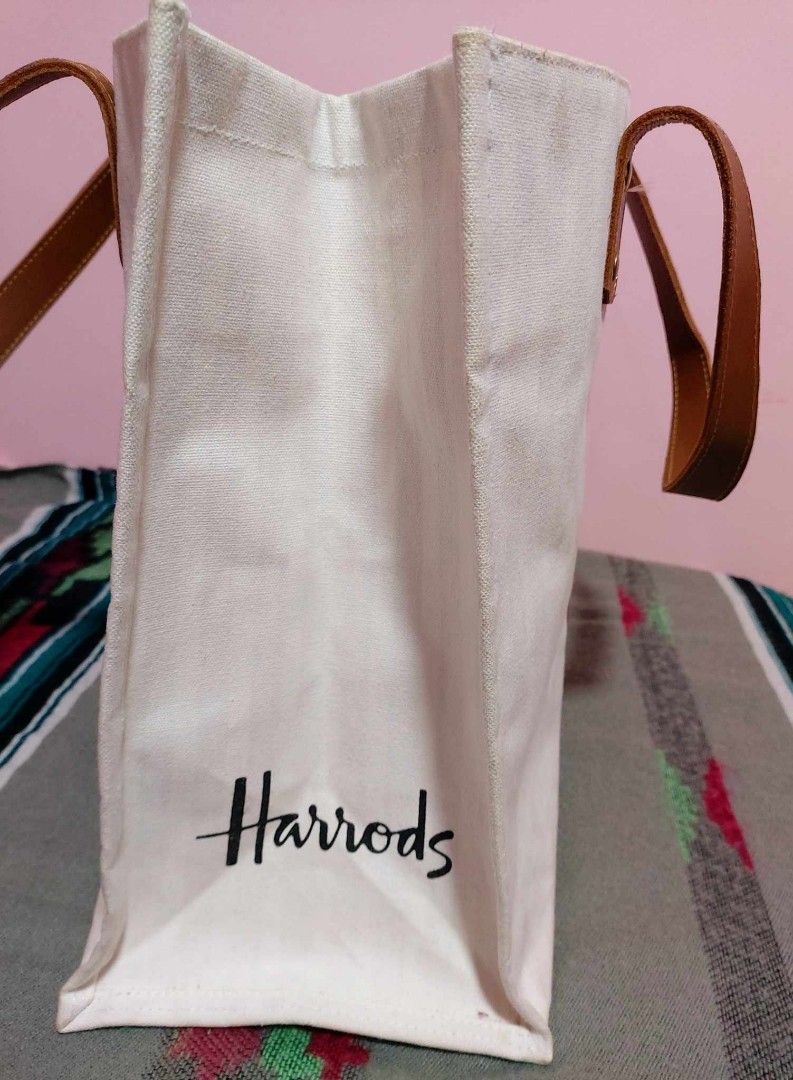 Harrods set, Women's Fashion, Bags & Wallets, Shoulder Bags on Carousell