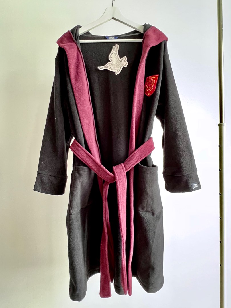 SPAO Harry Potter Fleece Rope, Men's Fashion, Coats, Jackets and ...