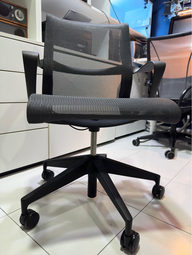 ICONIC PIECES Herman miller setu task chair , Furniture & Home Living ...