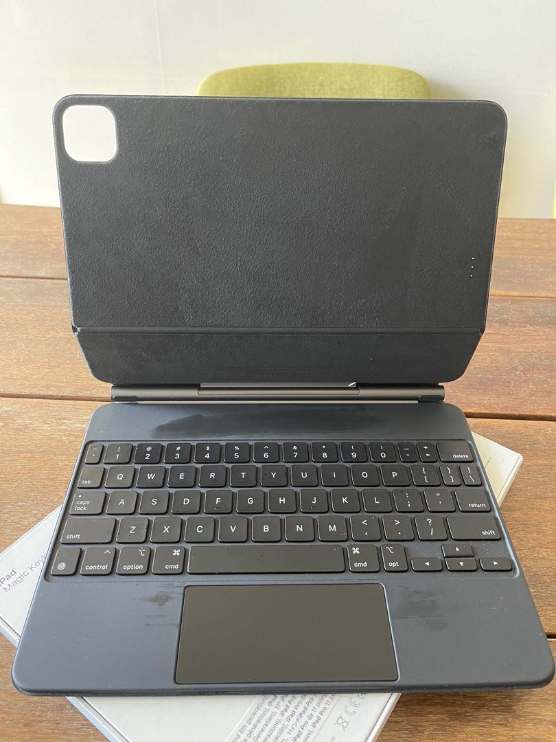 iPad Magic Keyboard (Black), Computers & Tech, Parts & Accessories ...