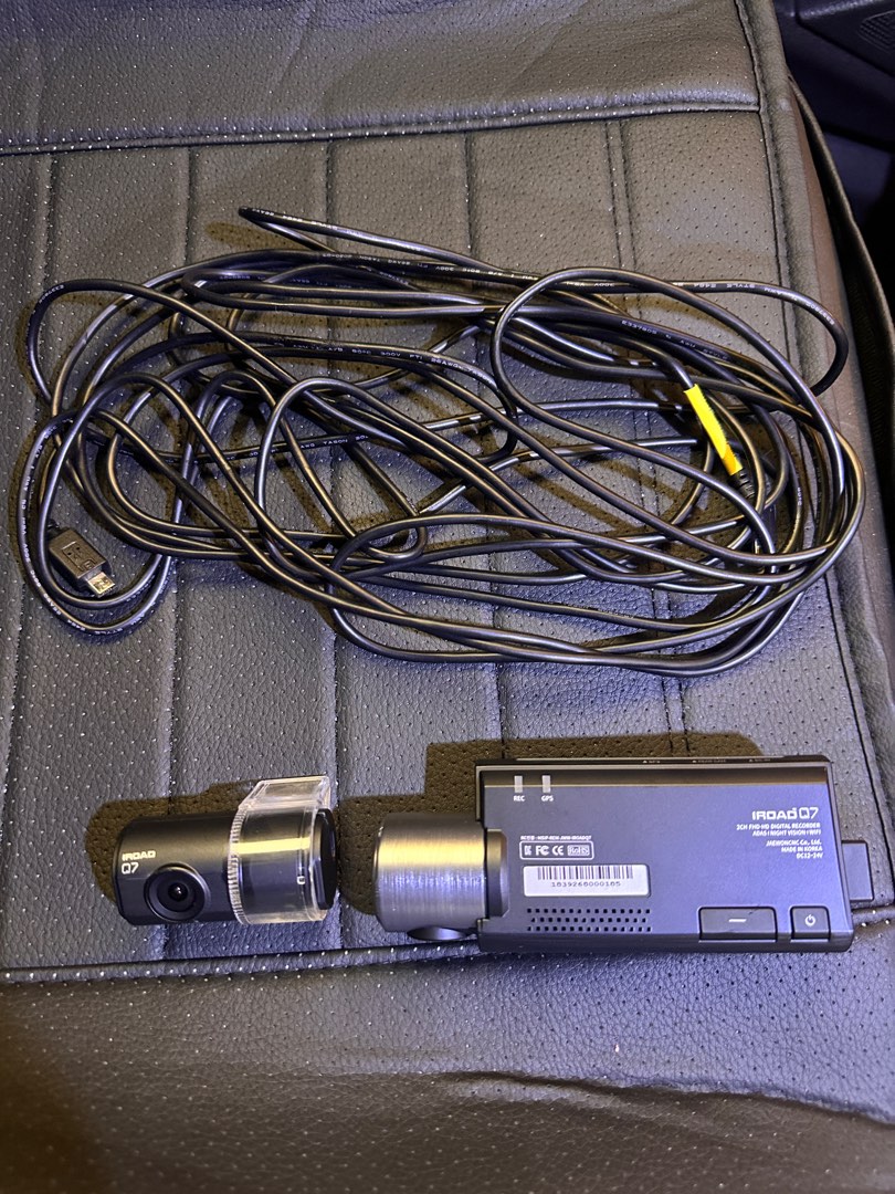 IRoad Q7 Front and Back Dashcam, Car Accessories, Accessories on Carousell