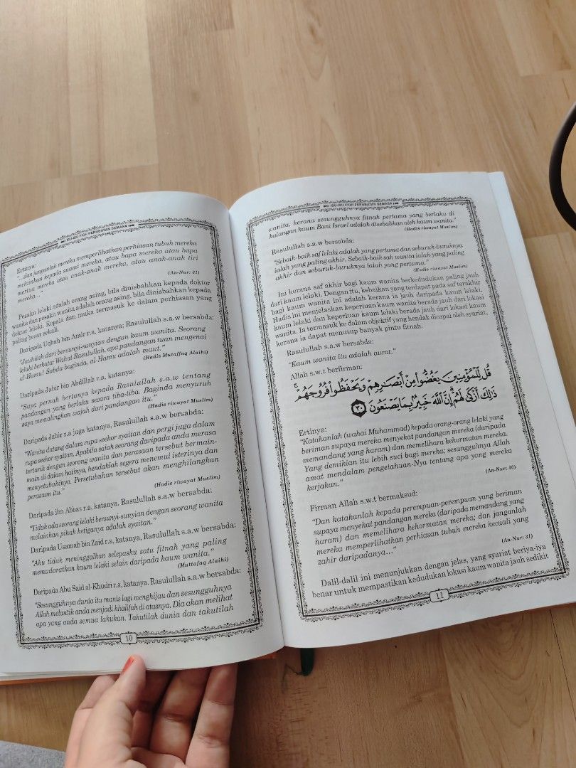 Isu-Isu FIQH Perubatan Semasa, Hobbies & Toys, Books & Magazines, Religion Books on Carousell