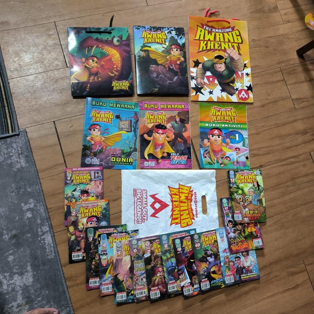 komik set lengkap awang khenit, Hobbies & Toys, Books & Magazines ...