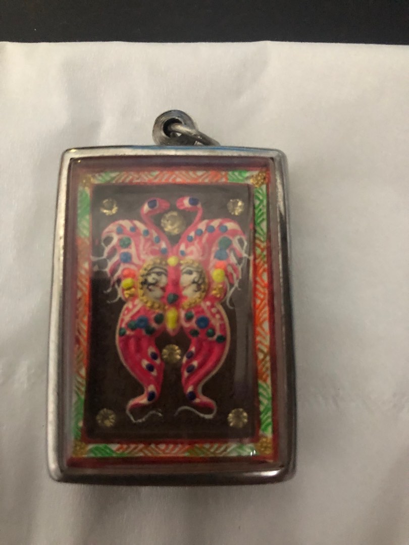 Kruba Krissana Butterfly Amulet, Hobbies & Toys, Memorabilia ...