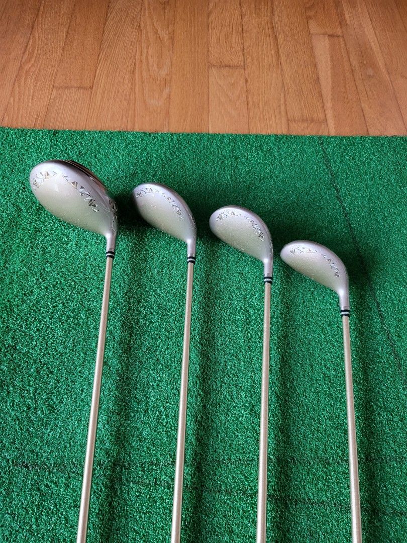 Yamaha Ladies full golf set (Irons, Driver, Wood, Utility, Putter ...