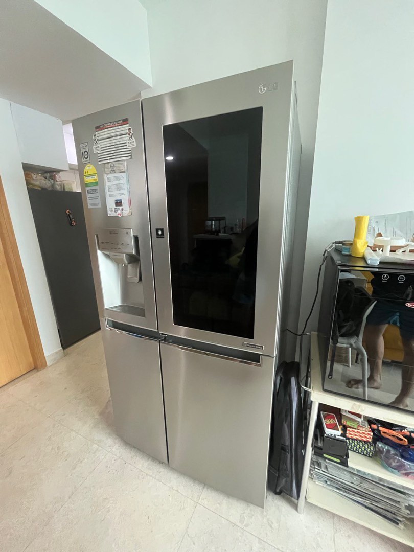 LG Insta View Fridge with water dispenser, TV & Home Appliances ...