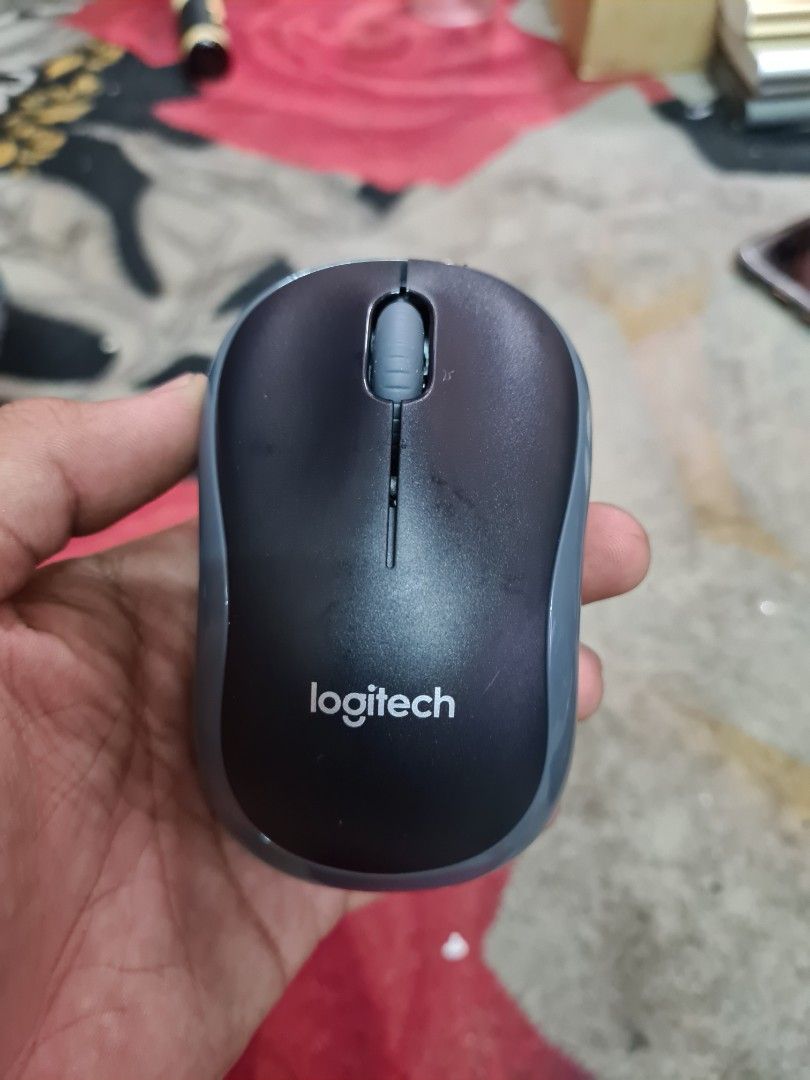 Logitech M185 wireless mouse, Computers & Tech, Parts & Accessories ...