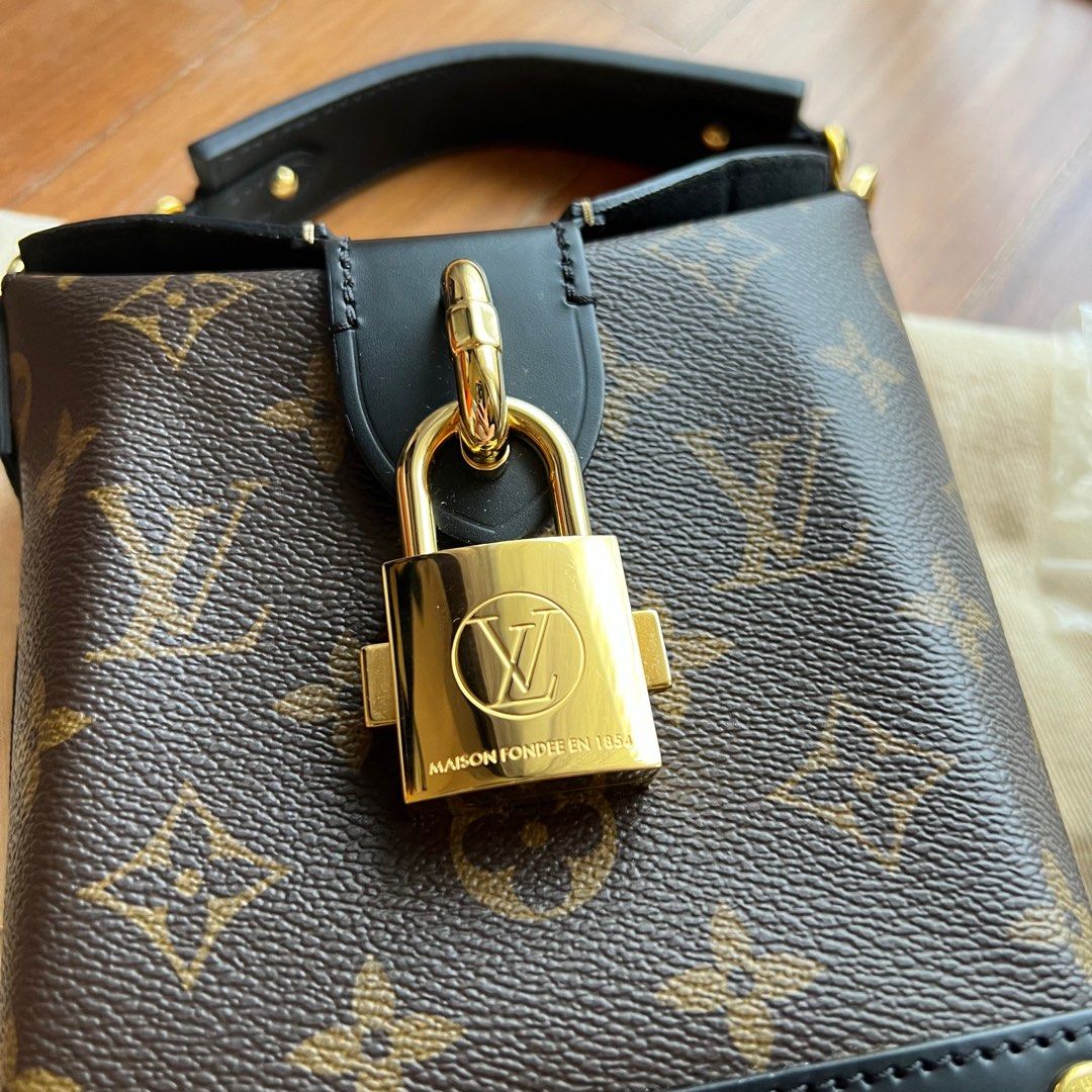 Louis Vuitton Mini Bento Box Limited Edition Runway Collection 2021 ...