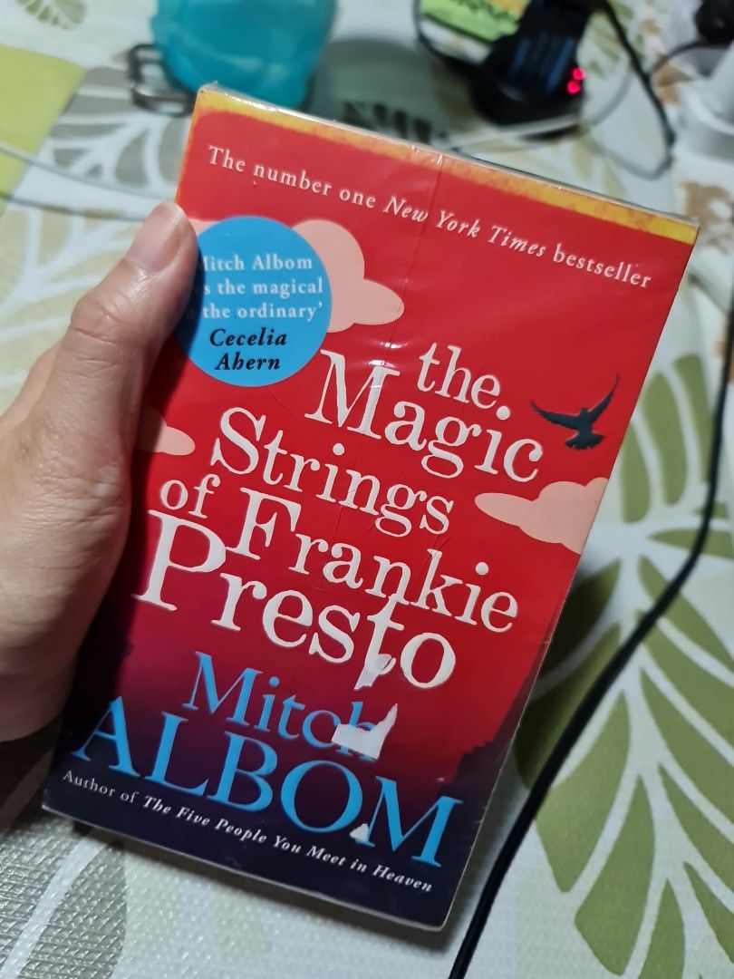 Mitch Albom - The Magic Strings of Frankie Presto, Hobbies & Toys, Books & Magazines, Fiction ...