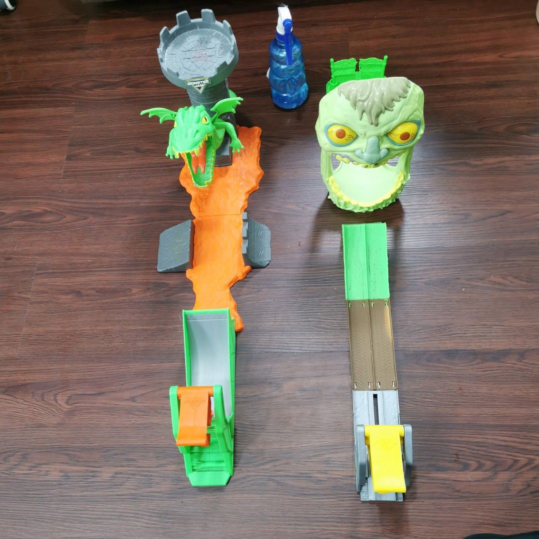 Monster Jam Tracks, Hobbies & Toys, Toys & Games on Carousell
