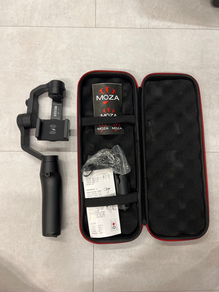 Moza Mini MI Gimbal, Photography, Photography Accessories, Gimbals & Stabilisers on Carousell
