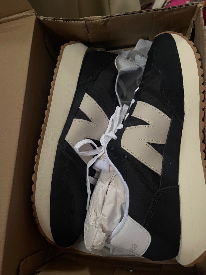 New balance 230, Men's Fashion, Footwear, Sneakers on Carousell