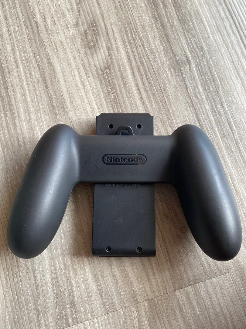 Nintendo Switch Grip, Video Gaming, Video Games, Nintendo on Carousell