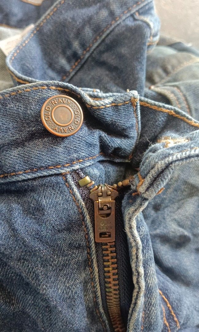OLD NAVY JEANS 💯 ORI, Men's Fashion, Bottoms, Jeans on Carousell