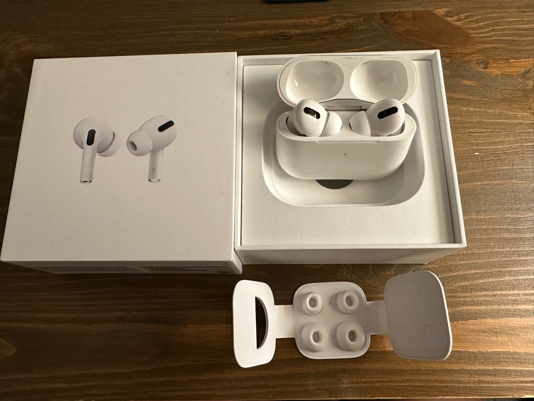 Apple AirPods (3rd Gen) Review: New Design, Familiar, 04/24/2024