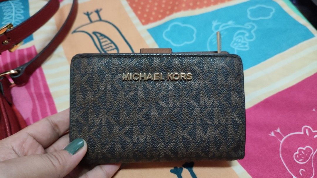 Original Mk card holder bifold wallet, Women's Fashion, Bags & Wallets ...