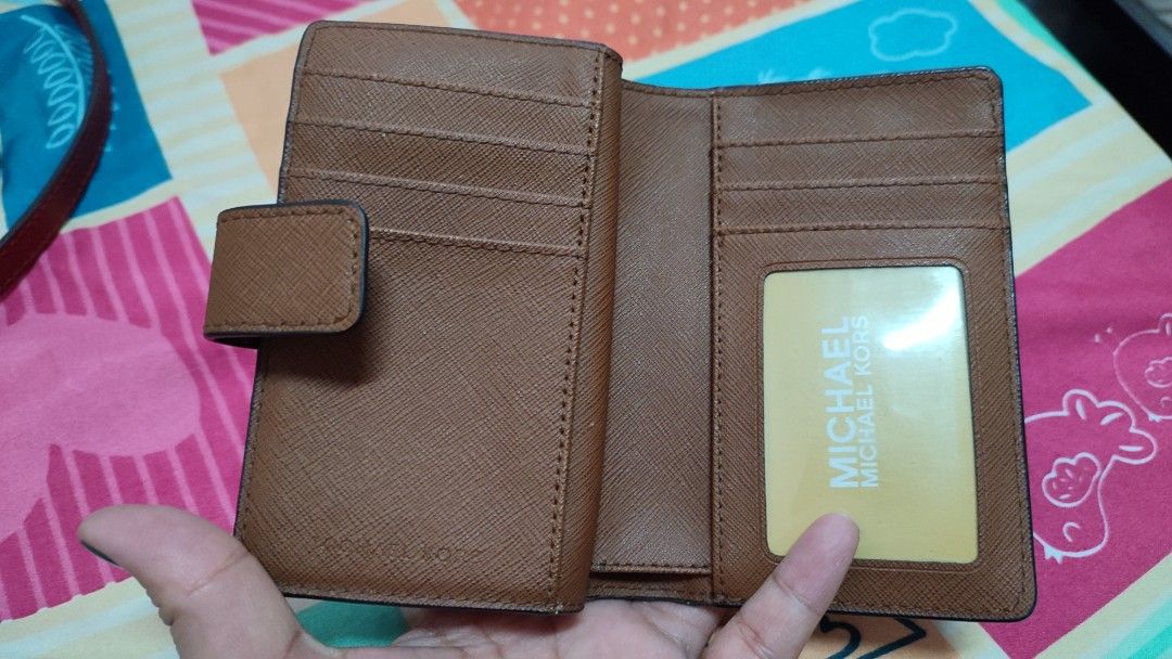 Original Mk card holder bifold wallet, Women's Fashion, Bags & Wallets ...