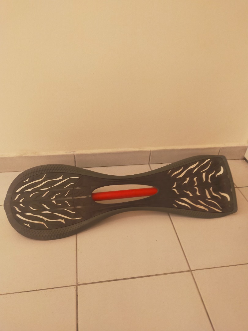 Oxelo board, Sports Equipment, Sports & Games, Skates, Rollerblades ...