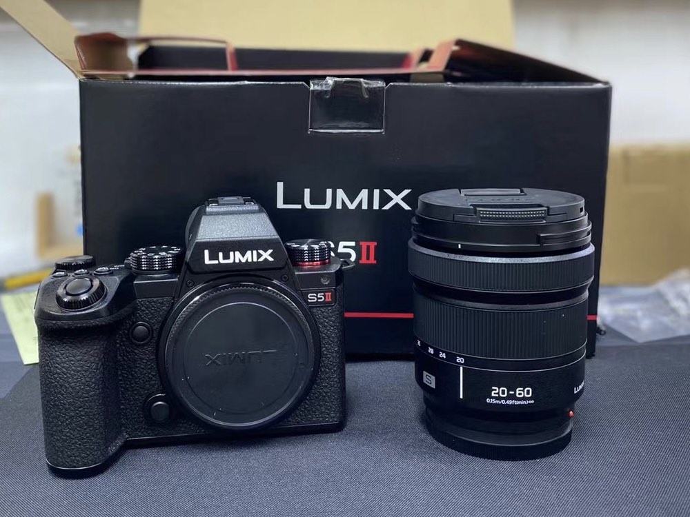 Panasonic Lumix S5m2, Photography, Cameras on Carousell