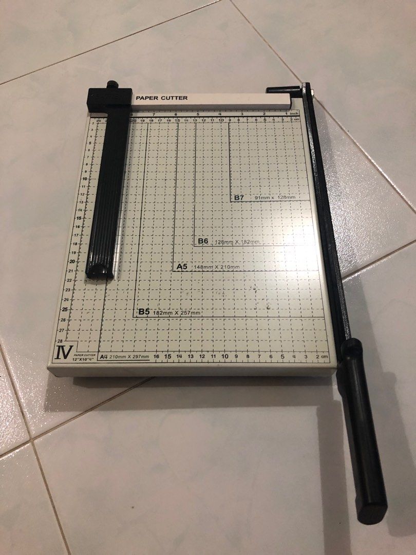 Paper cutter, Hobbies & Toys, Stationery & Craft, Other Stationery ...