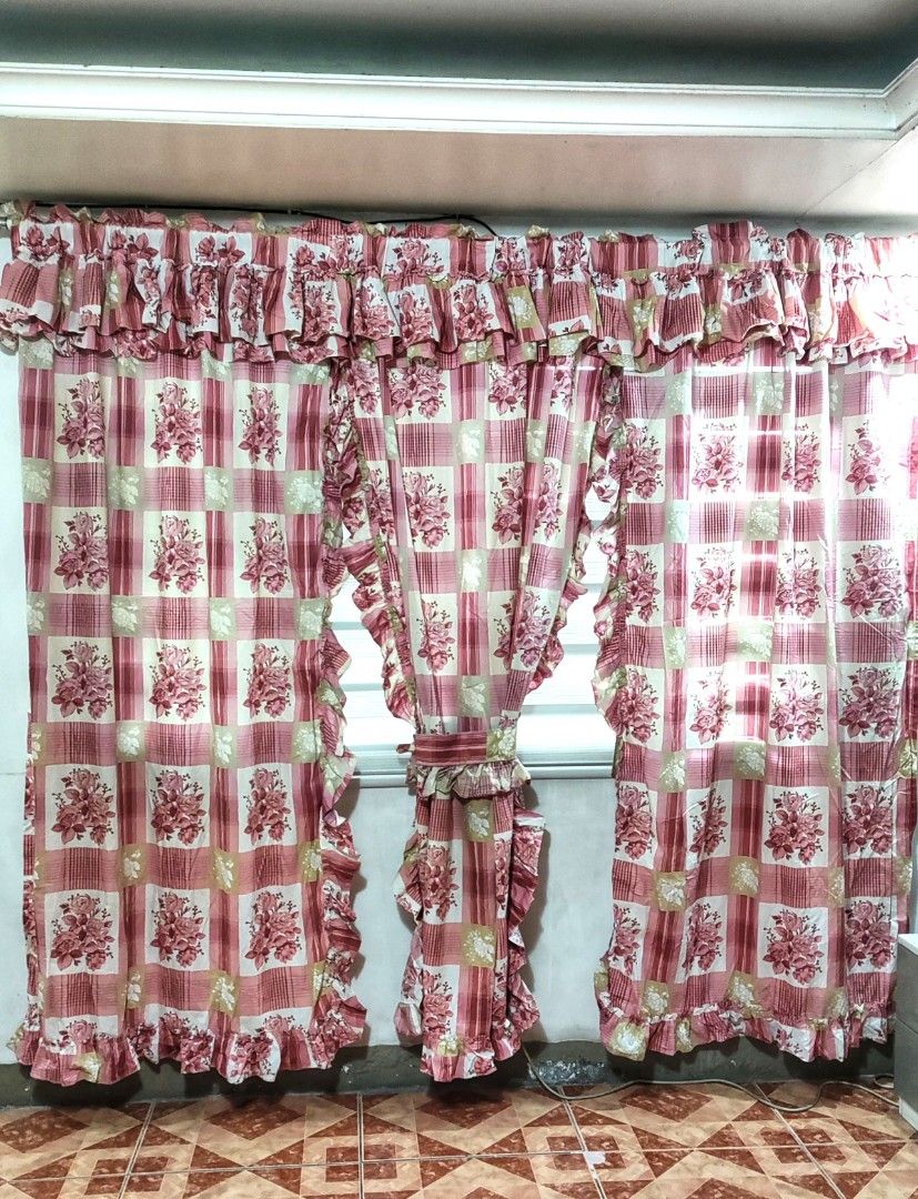 Pink curtains with raffles on Carousell