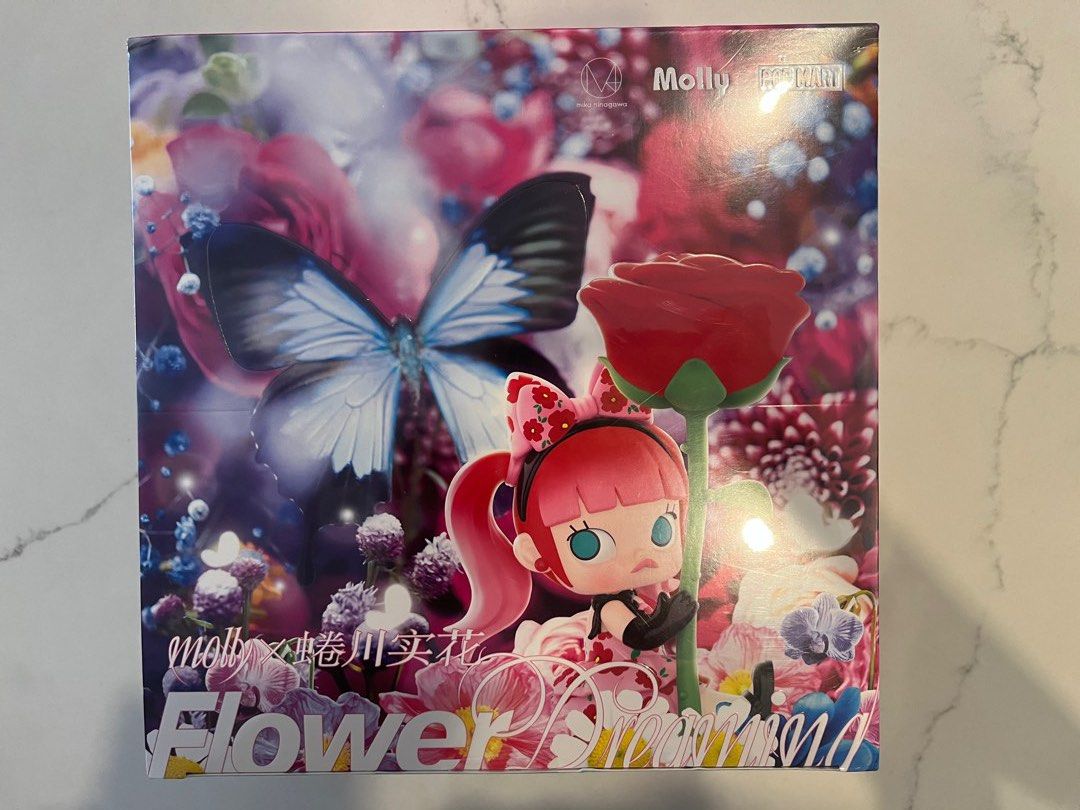 Pop Mart POPMART Flower Dreaming Molly, Hobbies & Toys, Memorabilia ...