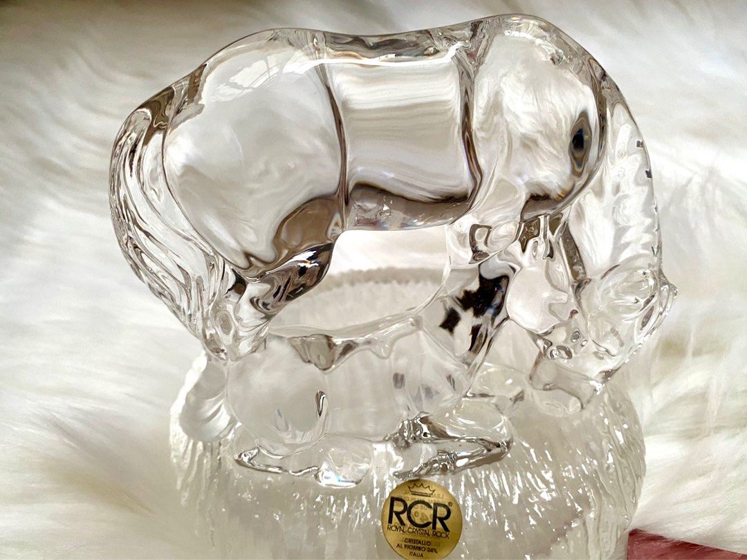 RCR Wildlife Crystal Families | Horses, Furniture & Home Living, Home ...